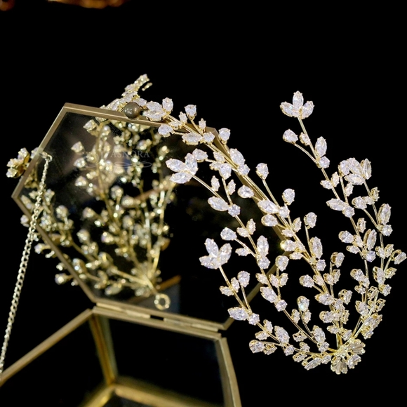 Swarovski | Accessories | Swarovski Crystal Gold Head Piece For Wedding ...